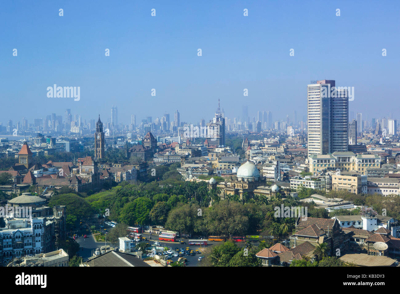 Mumbai skyline hi-res stock photography and images - Alamy
