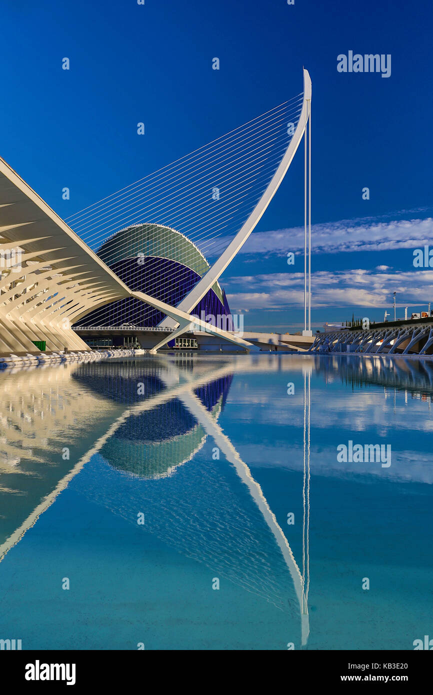 Santiago calatrava valencia architecture hi-res stock photography and ...