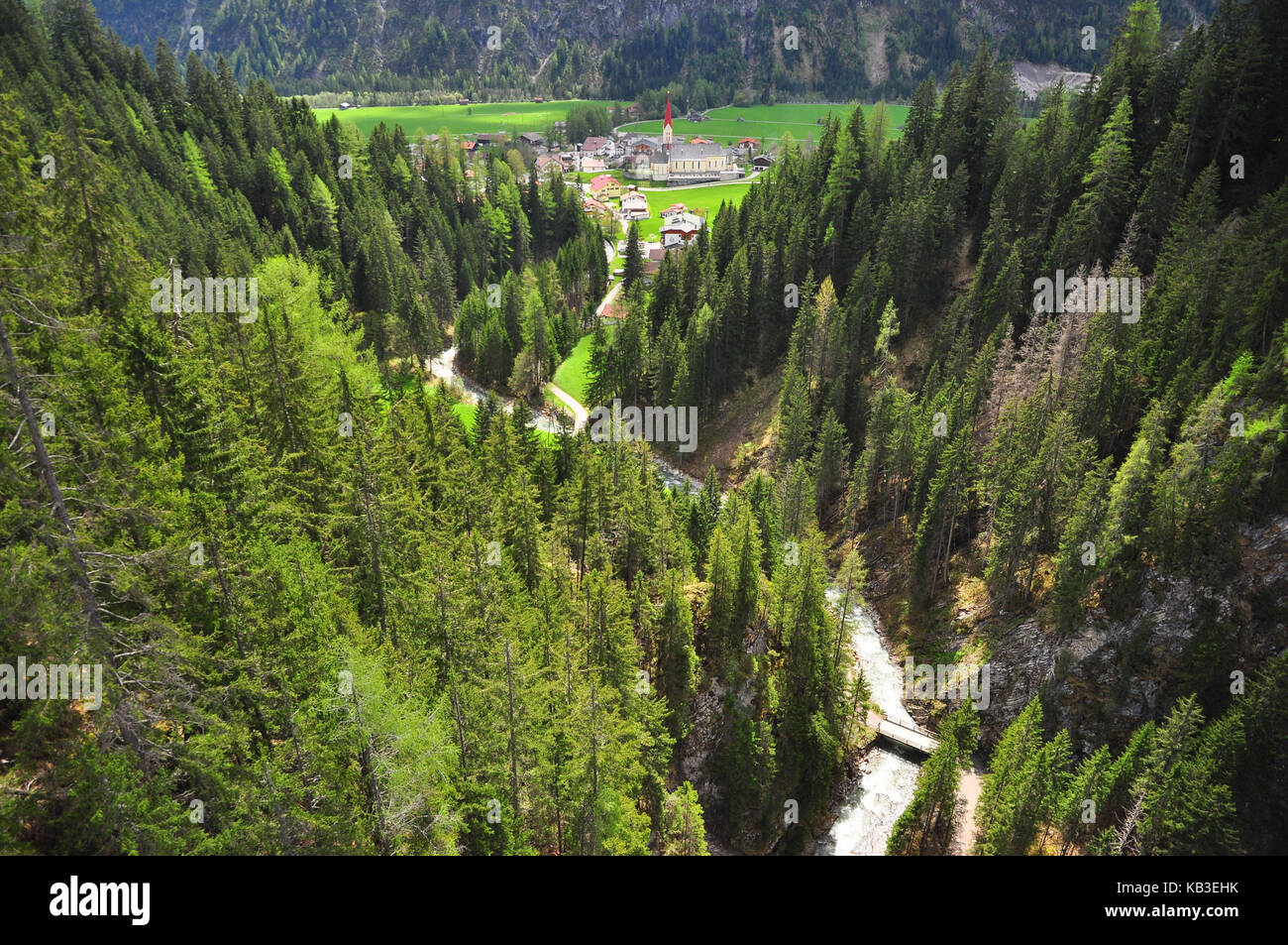 Austria, Tyrol, Lechtal, Holzgau, Simms, Höhenbachtal Stock Photo - Alamy