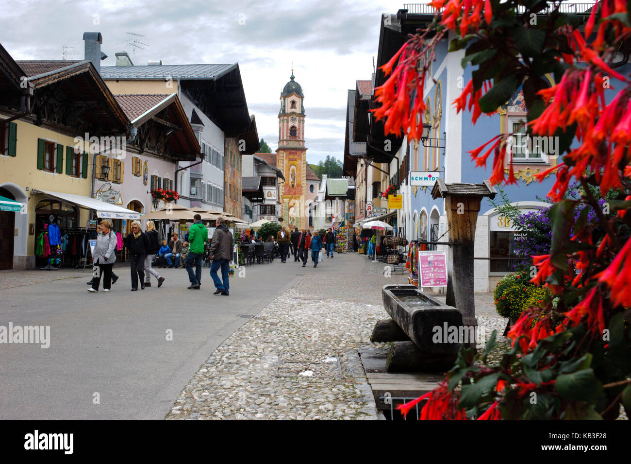 Mittenwald houses old germany hi-res stock photography and images - Alamy