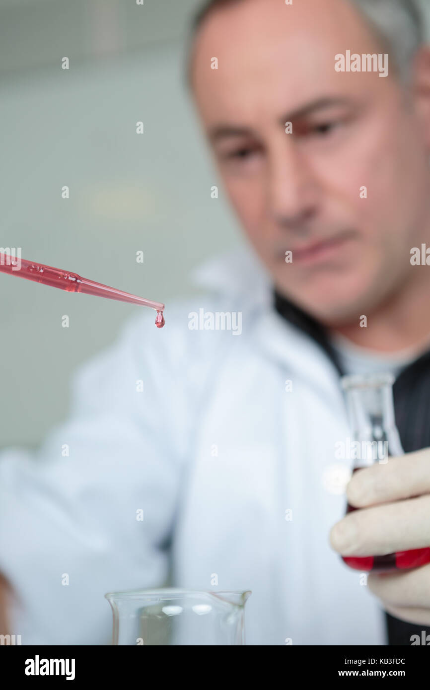 Blood specimen in man hi-res stock photography and images - Alamy