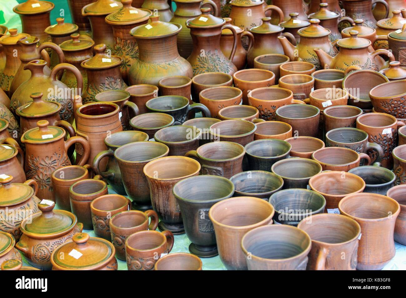 Hand made pottery hi-res stock photography and images - Alamy