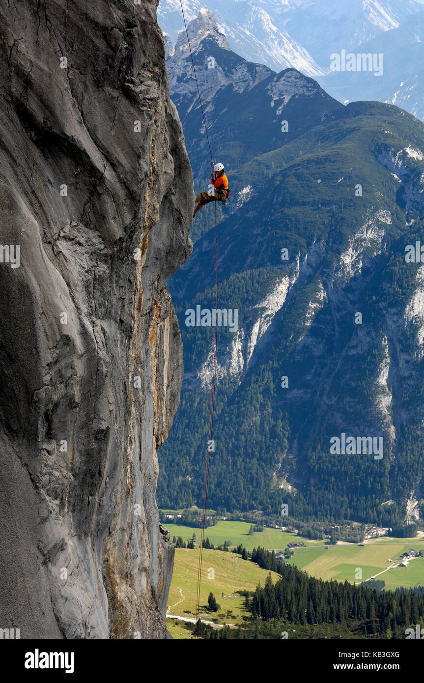 Climber rappelling rock wall hi-res stock photography and images - Alamy