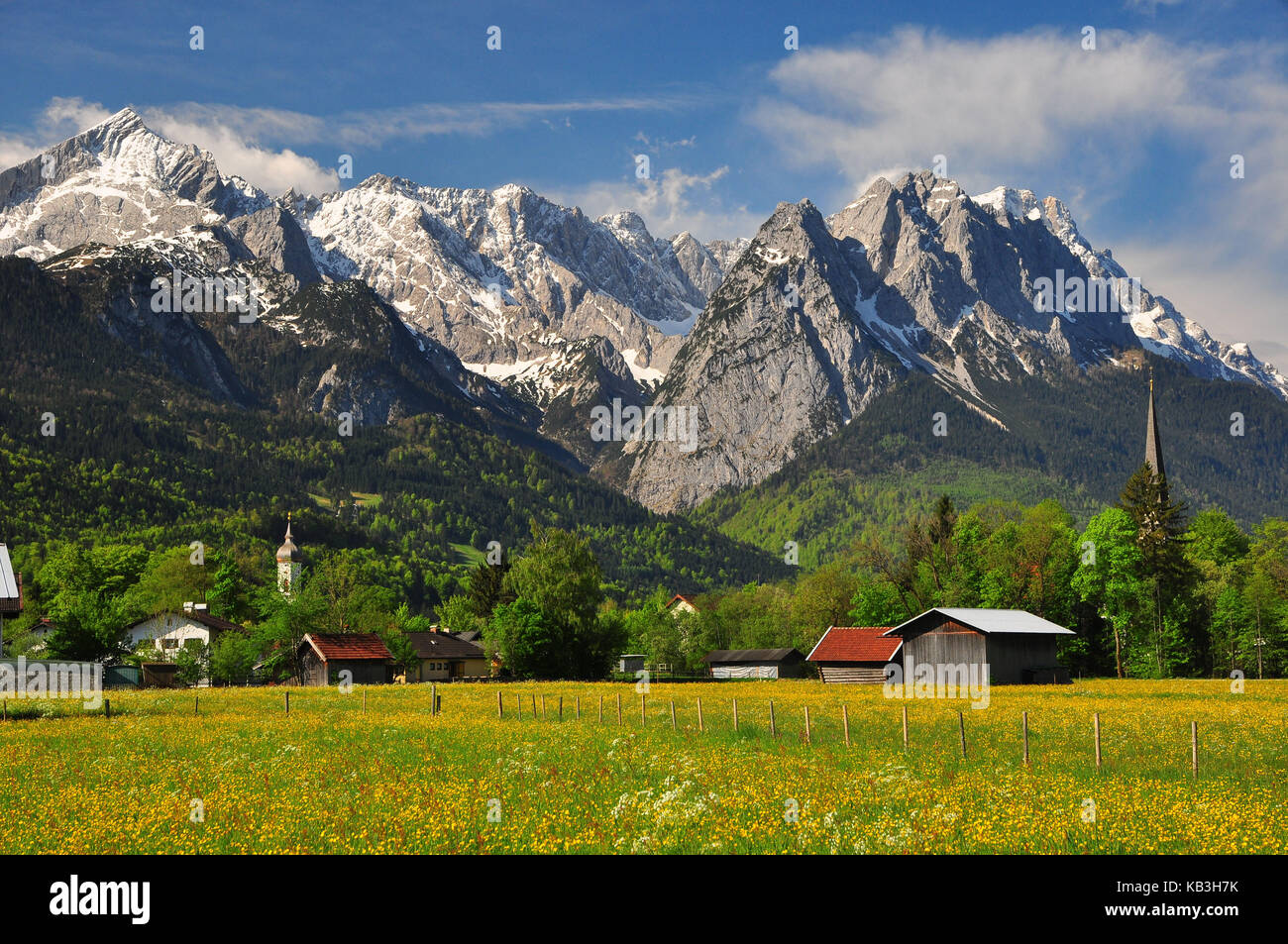 Germany, Bavaria, Garmisch-Partenkirchen, mountain landscape Stock ...