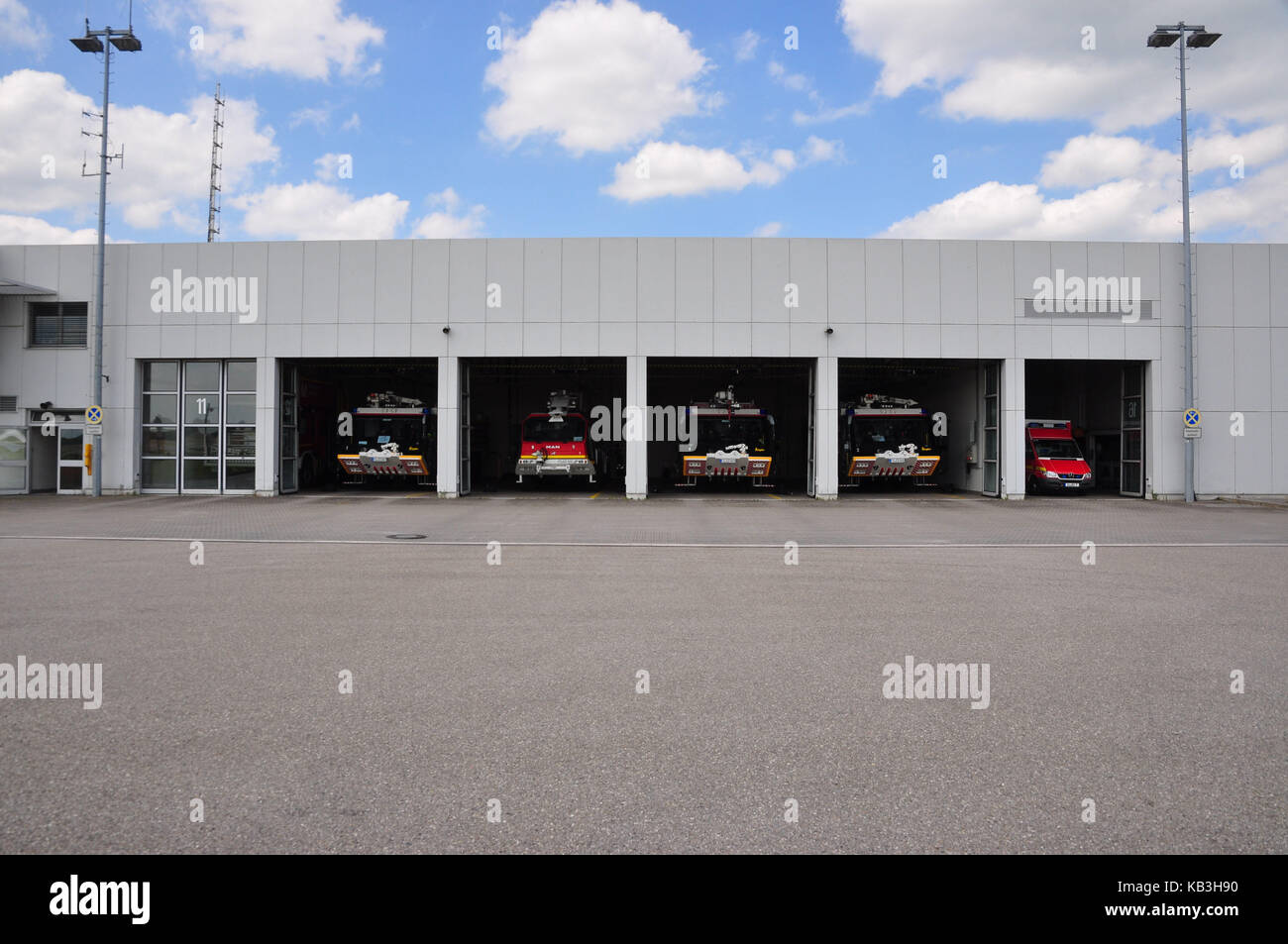 Airport Fire Station High Resolution Stock Photography and Images - Alamy
