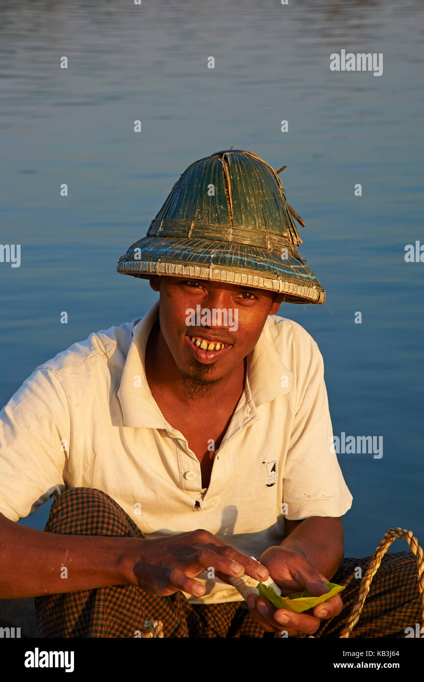 Portrait of a fish, Myanmar, Asia Stock Photo - Alamy