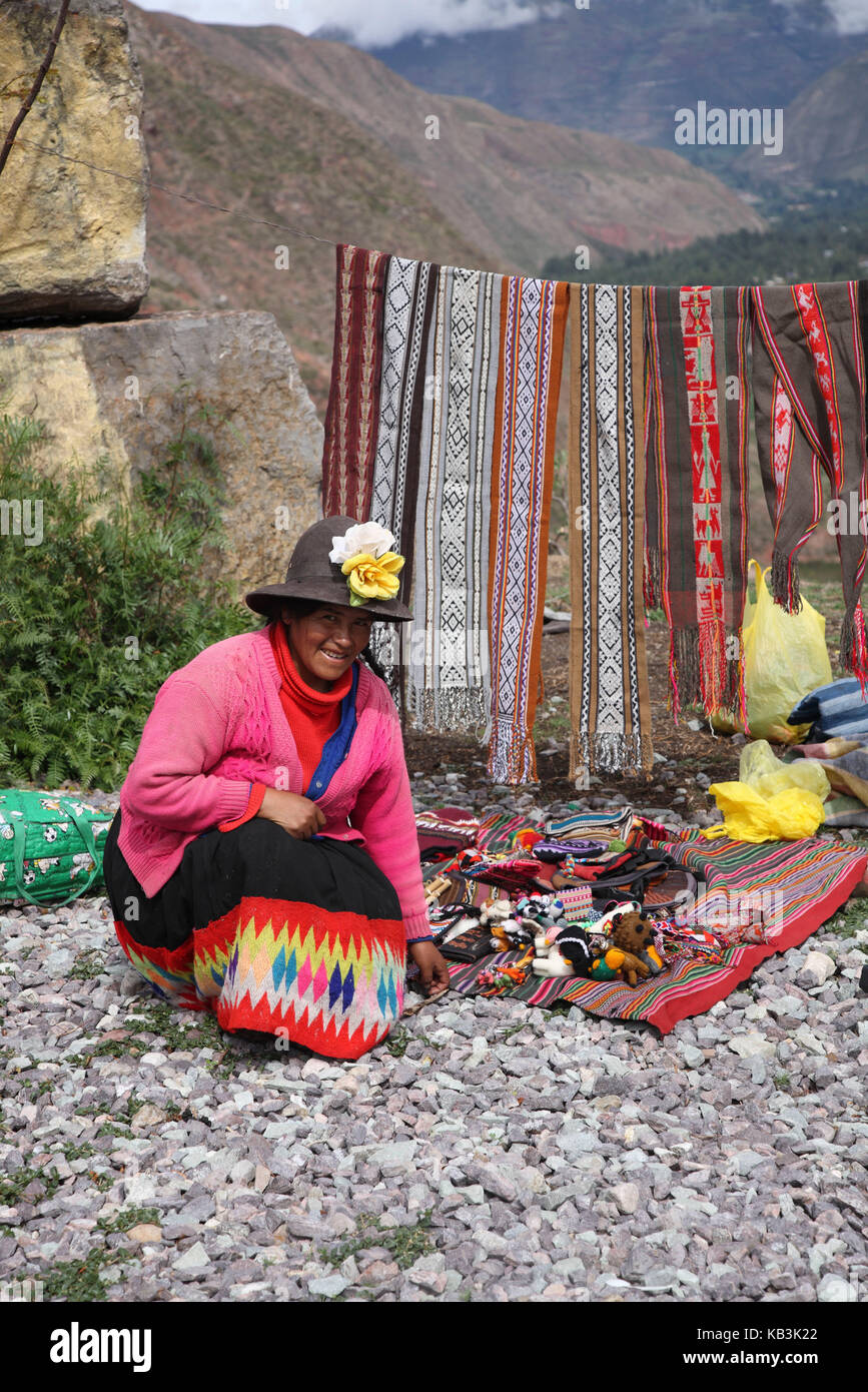 Peru, Urubamba, Inca woman Stock Photo - Alamy