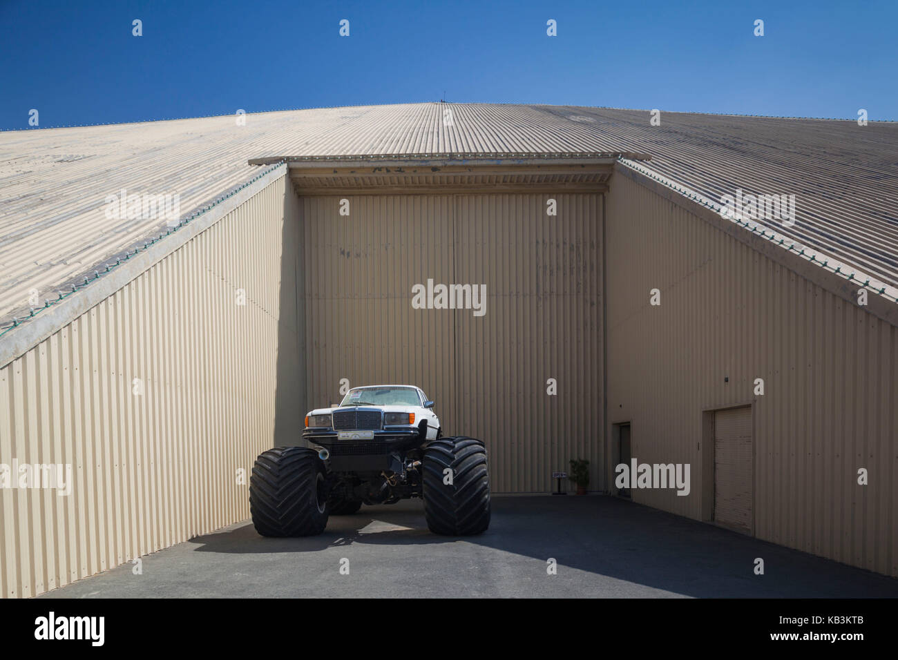 UAE, Abu Dhabi, Shanayl, Emirates National Car Museum, car collection ...