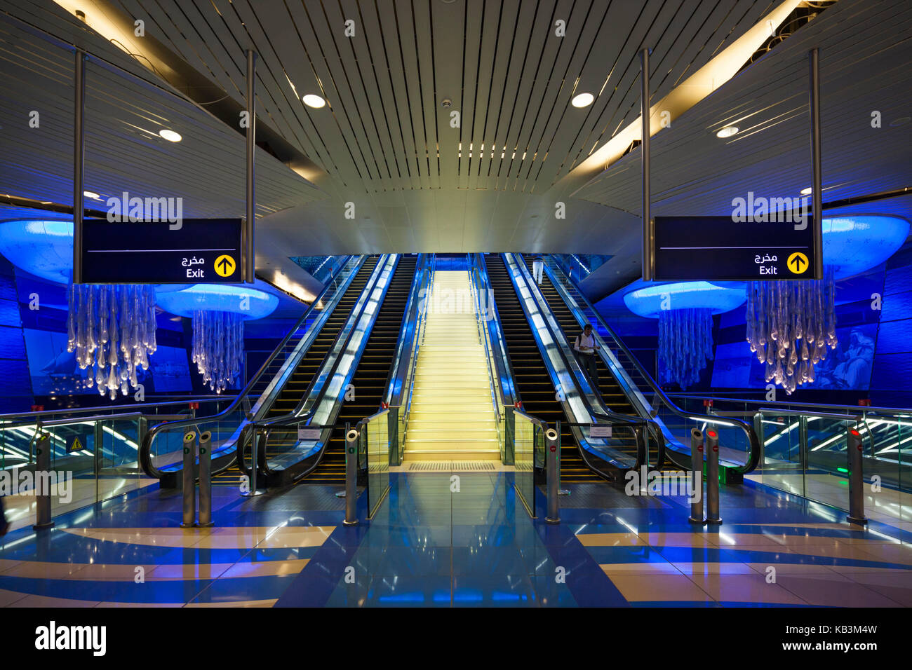 Bur dubai station hi-res stock photography and images - Alamy