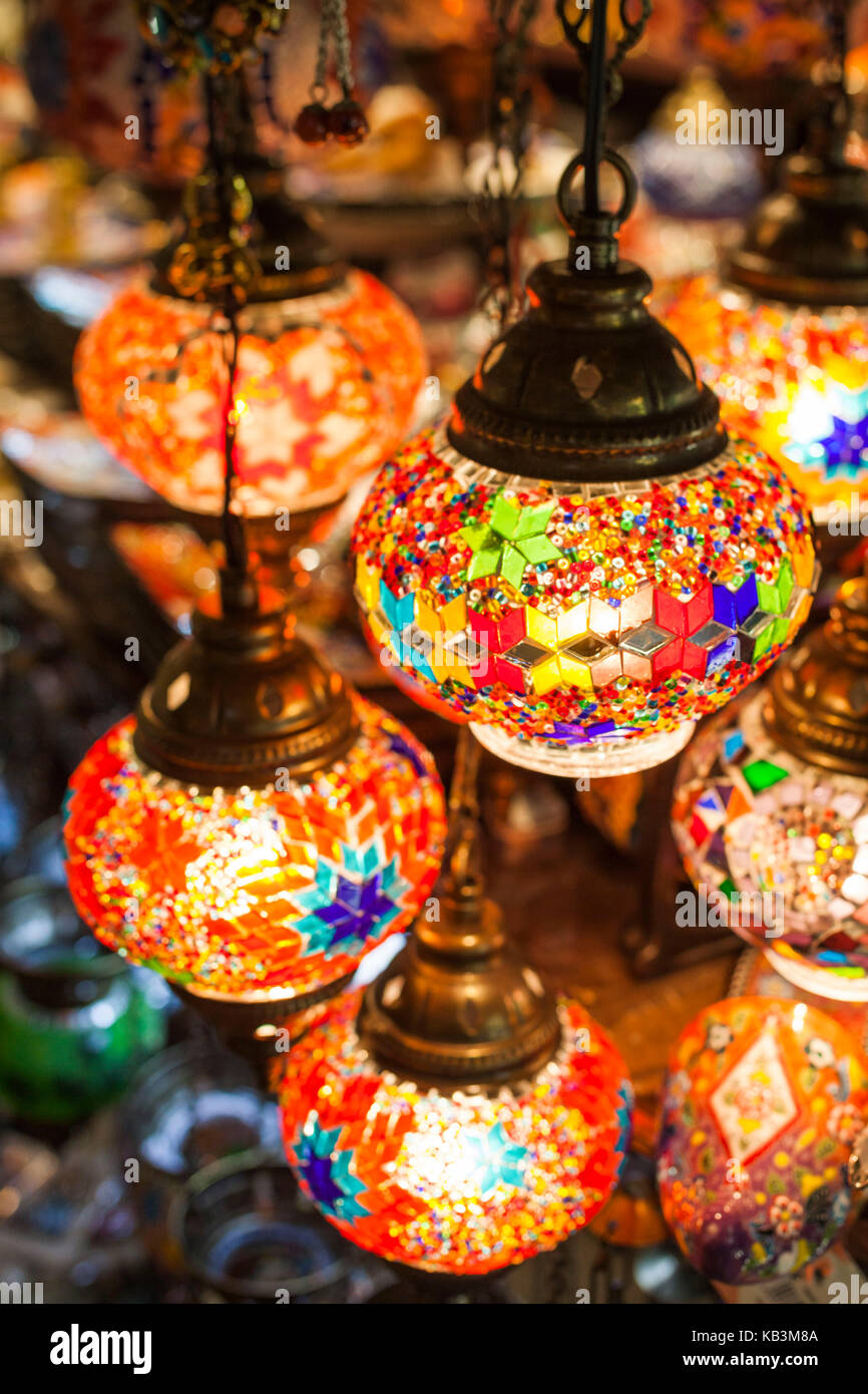 UAE, Dubai, Jumeirah, Madinat Jumeirah, souk shopping area, souvenir ...