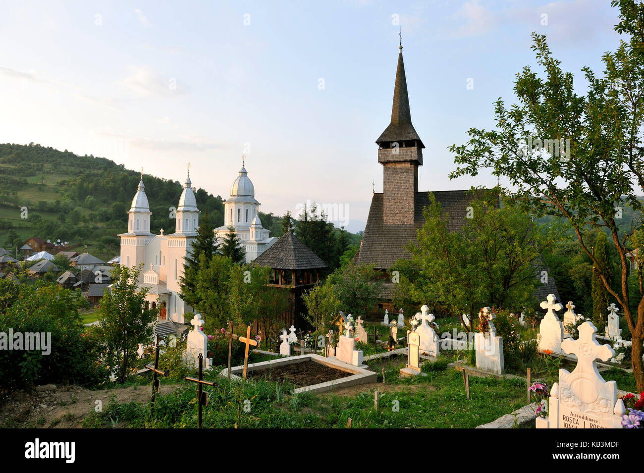 Botiza village hi-res stock photography and images - Alamy