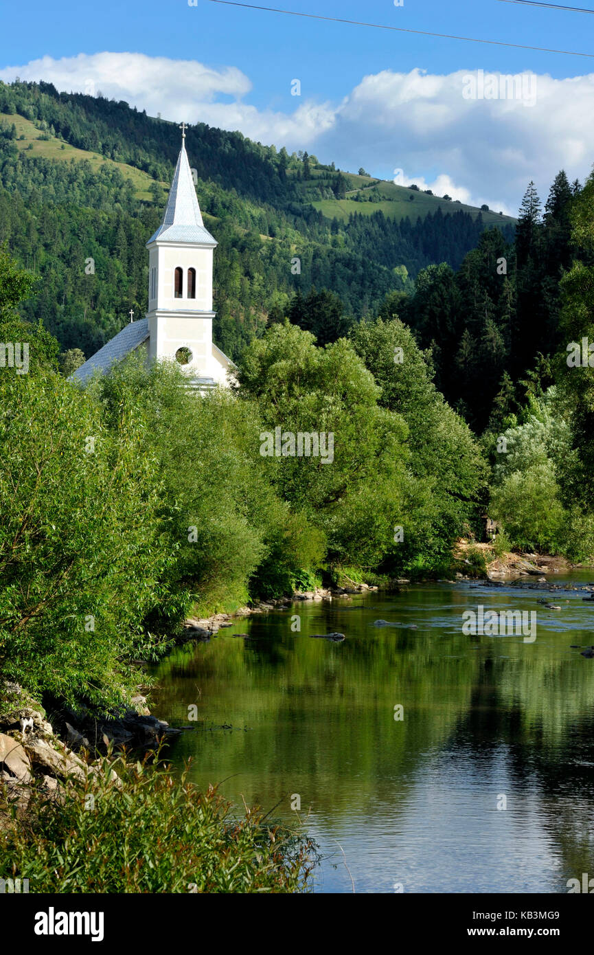 Romania, Transylvania, Carpathians mountains, Munti Apuseni, the land ...