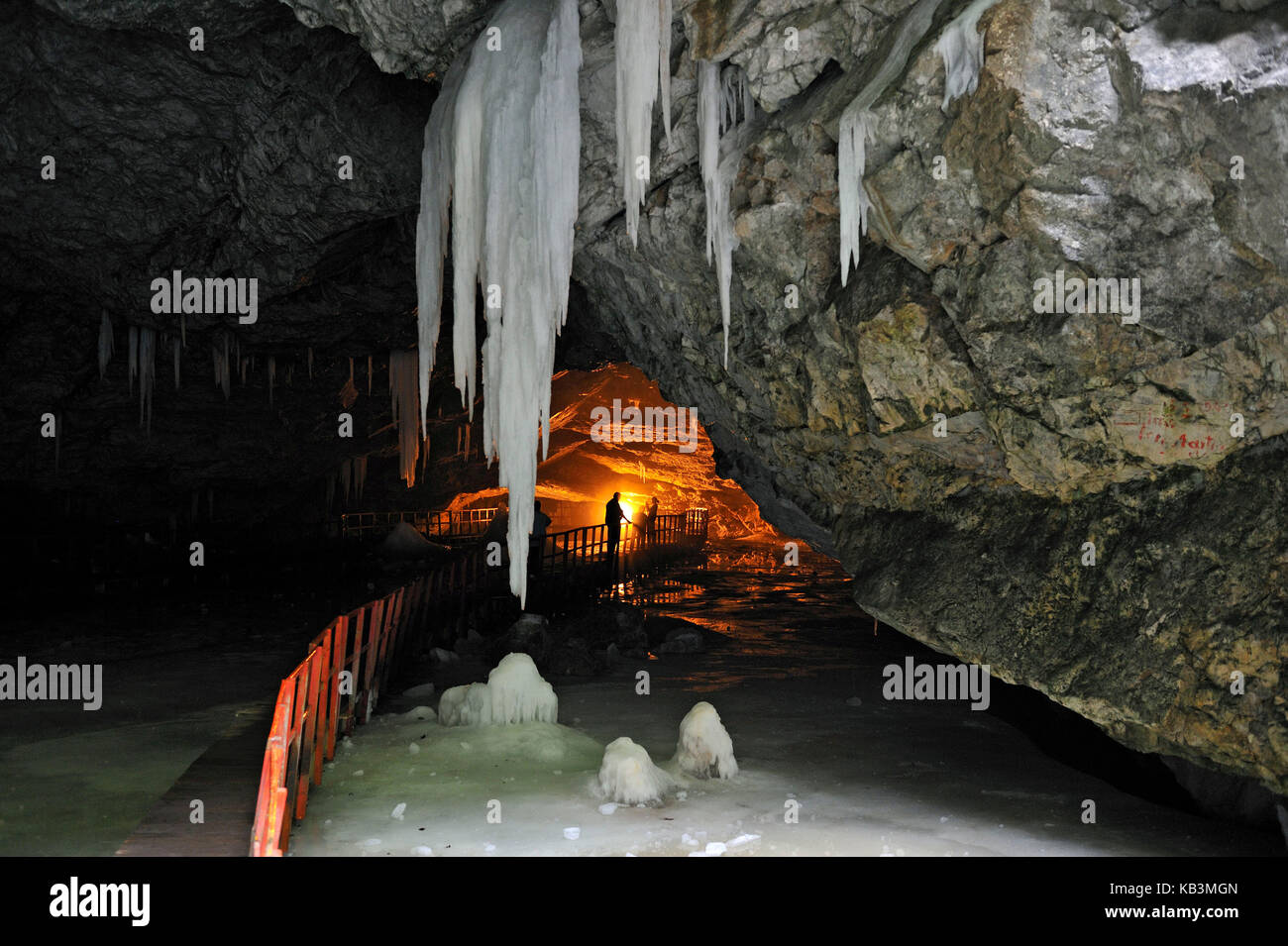 Romania, Transylvania, Carpathians mountains, Munti Apuseni, the land ...