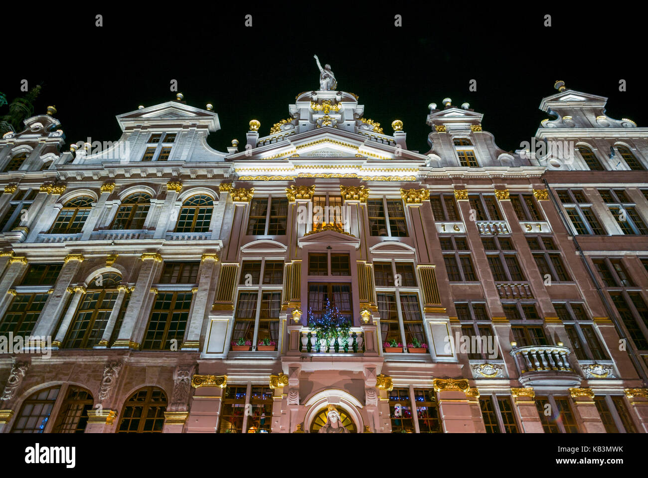 Guild halls hi-res stock photography and images - Alamy