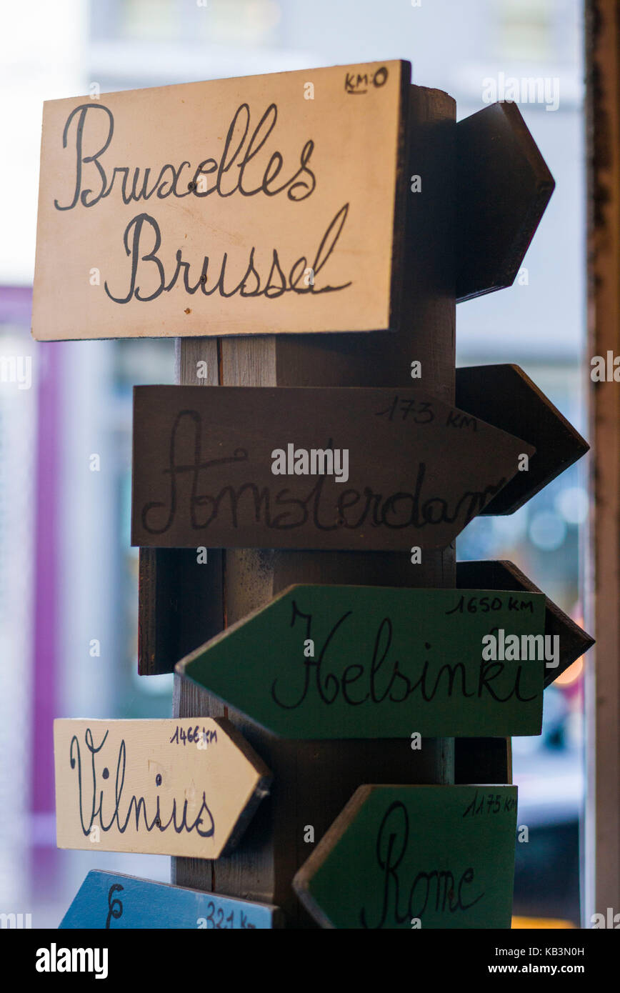 Belgian street sign belgium hi-res stock photography and images - Alamy