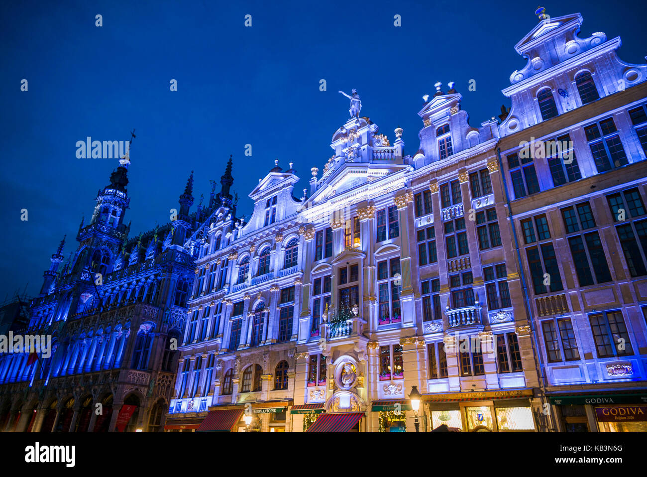 Grand halls hi-res stock photography and images - Alamy