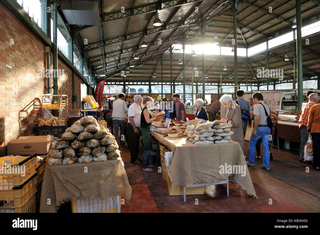 France, Ile et Vilaine, Rennes, Place des Lices market Stock Photo - Alamy