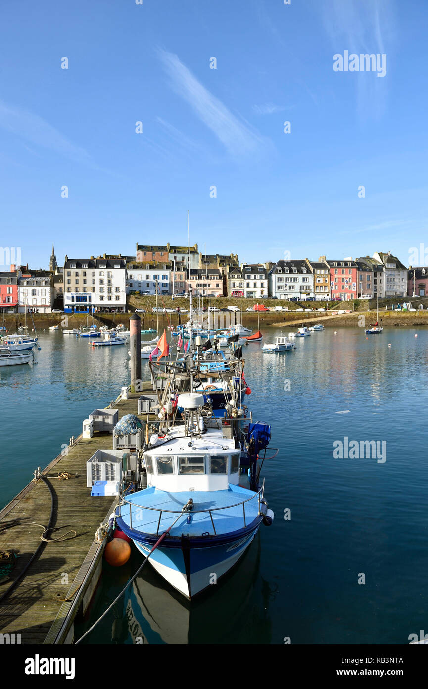 France, Finistere, Douarnenez, Rosmeur harbour Stock Photo - Alamy