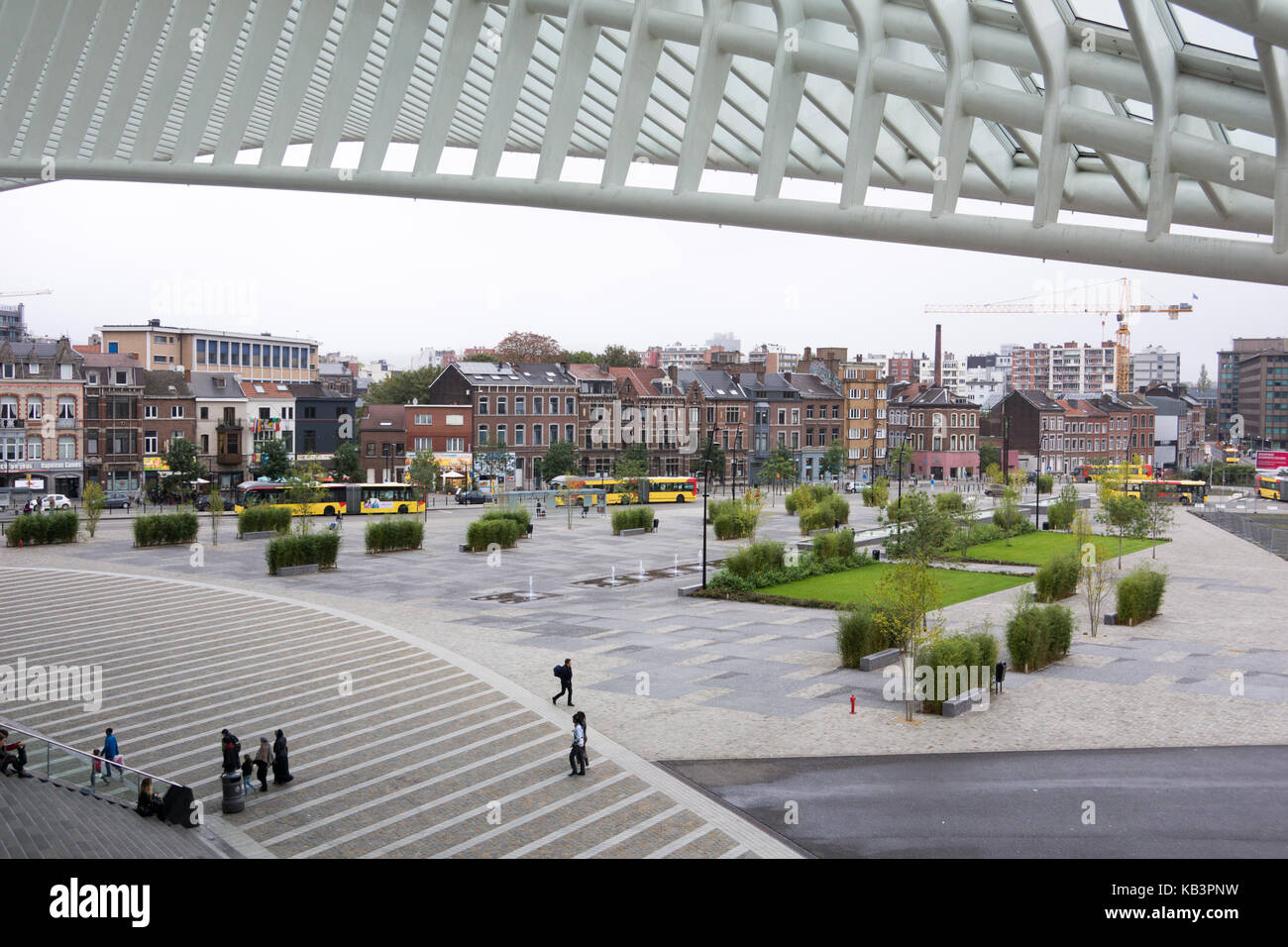 Train station square hi-res stock photography and images - Alamy