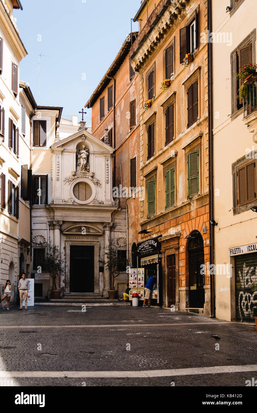 Street in historical centre of Rome Stock Photo - Alamy