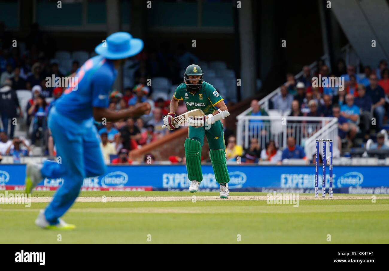 Hashim Amla of South Africa batting during the ICC Champions Trophy ...