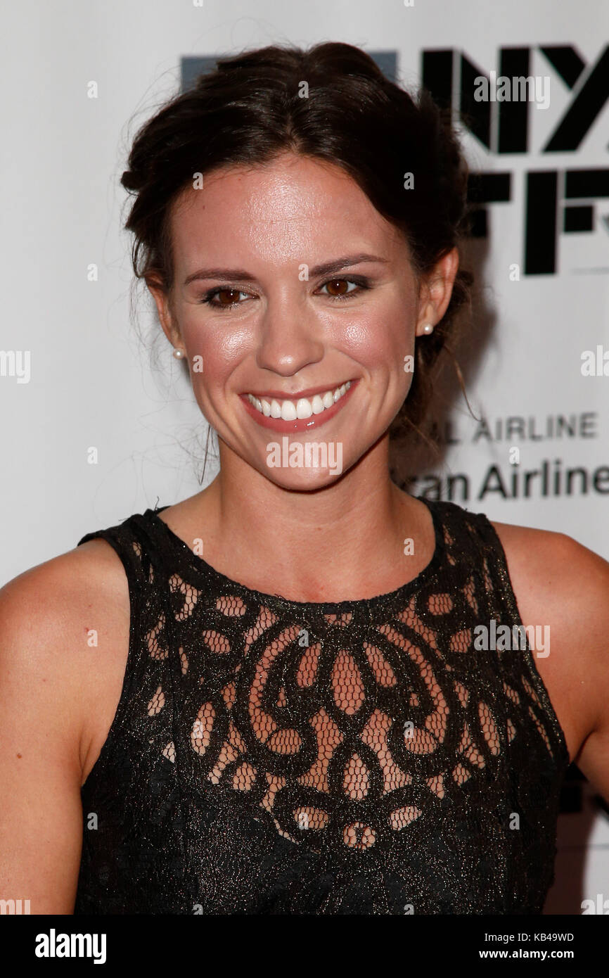 Actress Liza J. Bennett attends the "12 Years A Slave" premiere at the ...