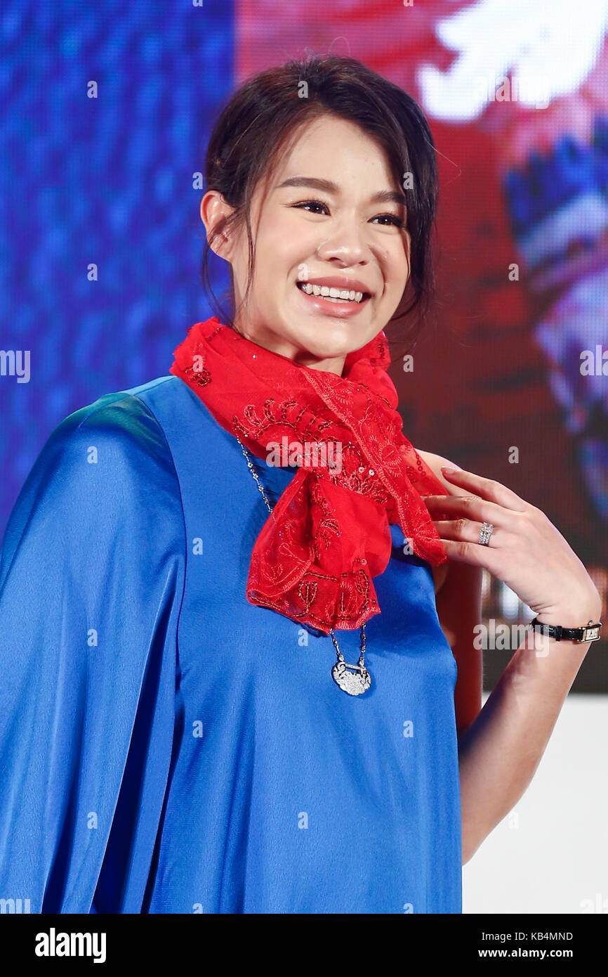 Pregnant Hong Kong actress Myolie Wu attends a press conference for her ...