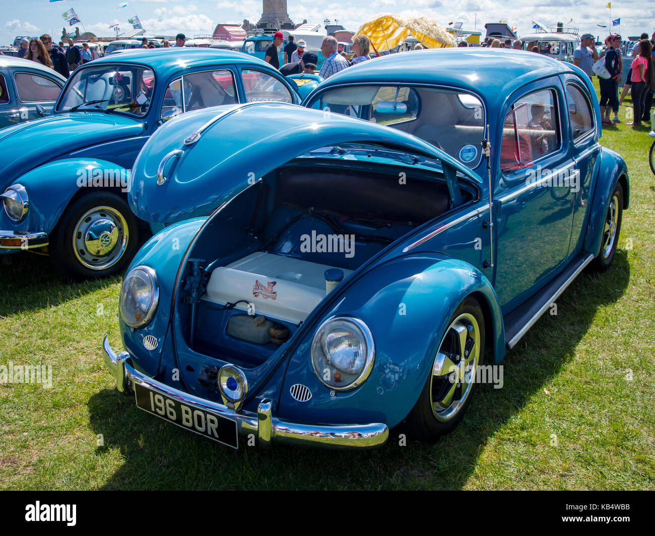 A Classic Volkswagen Beetle at Baechbuggin beetle meet in Southsea ...
