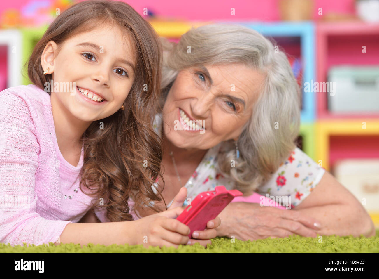 Smiling granny granddaughter hi-res stock photography and images - Alamy
