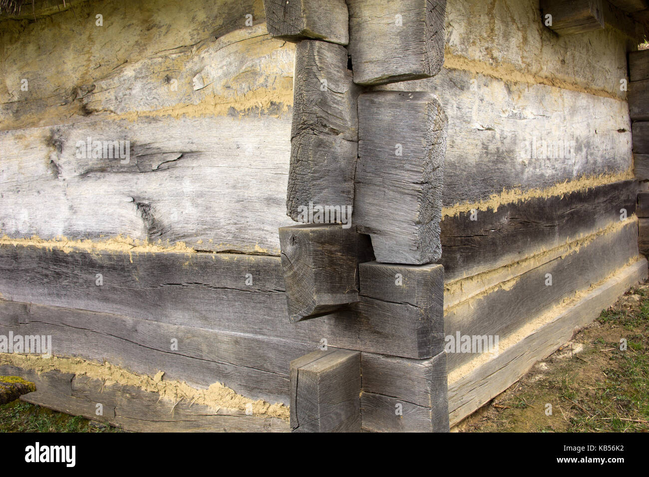 Log joints hi-res stock photography and images - Alamy