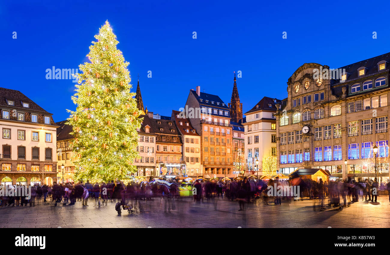 Christmas market in Strasbourg, France Stock Photo - Alamy