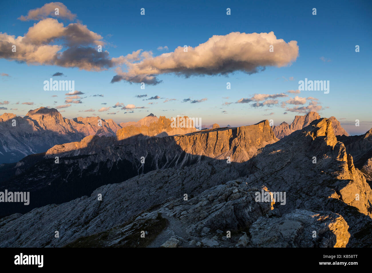 Europe, Italy, Alps, Dolomites, Mountains, Croda da Lago, Formin, Monte ...