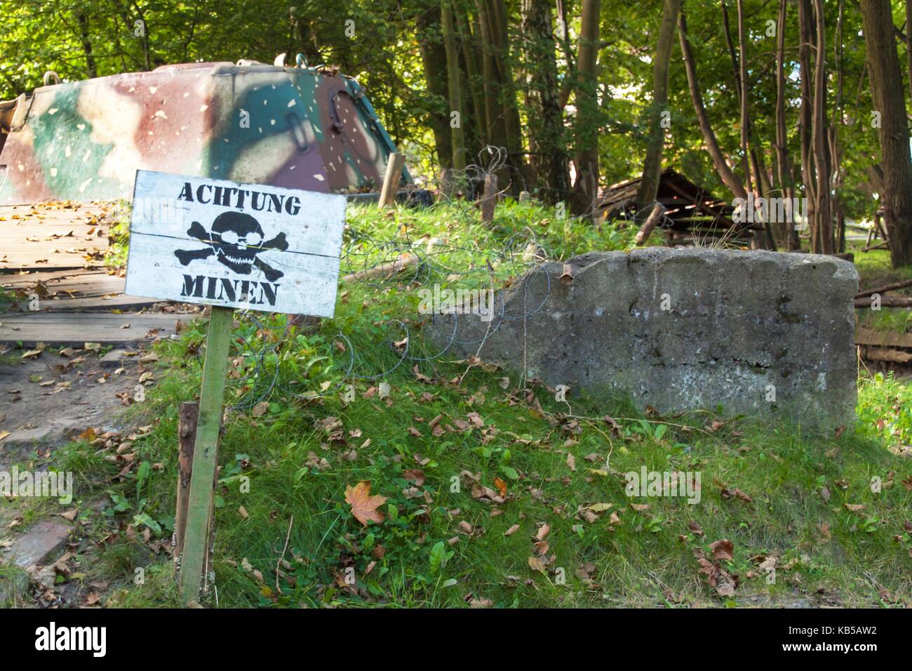 German warning land mine sign hi-res stock photography and images - Alamy