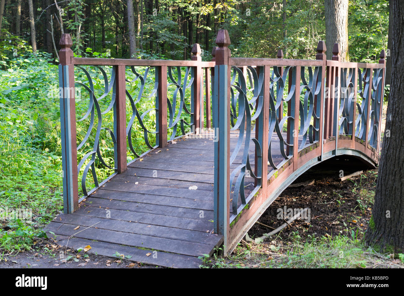 decorative bridge in the park at summer. background Stock Photo - Alamy