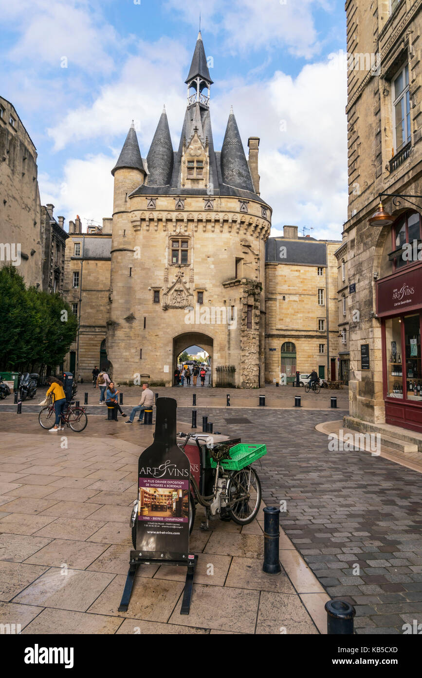 Porte Cailhau, Bordeaux, France Stock Photo - Alamy