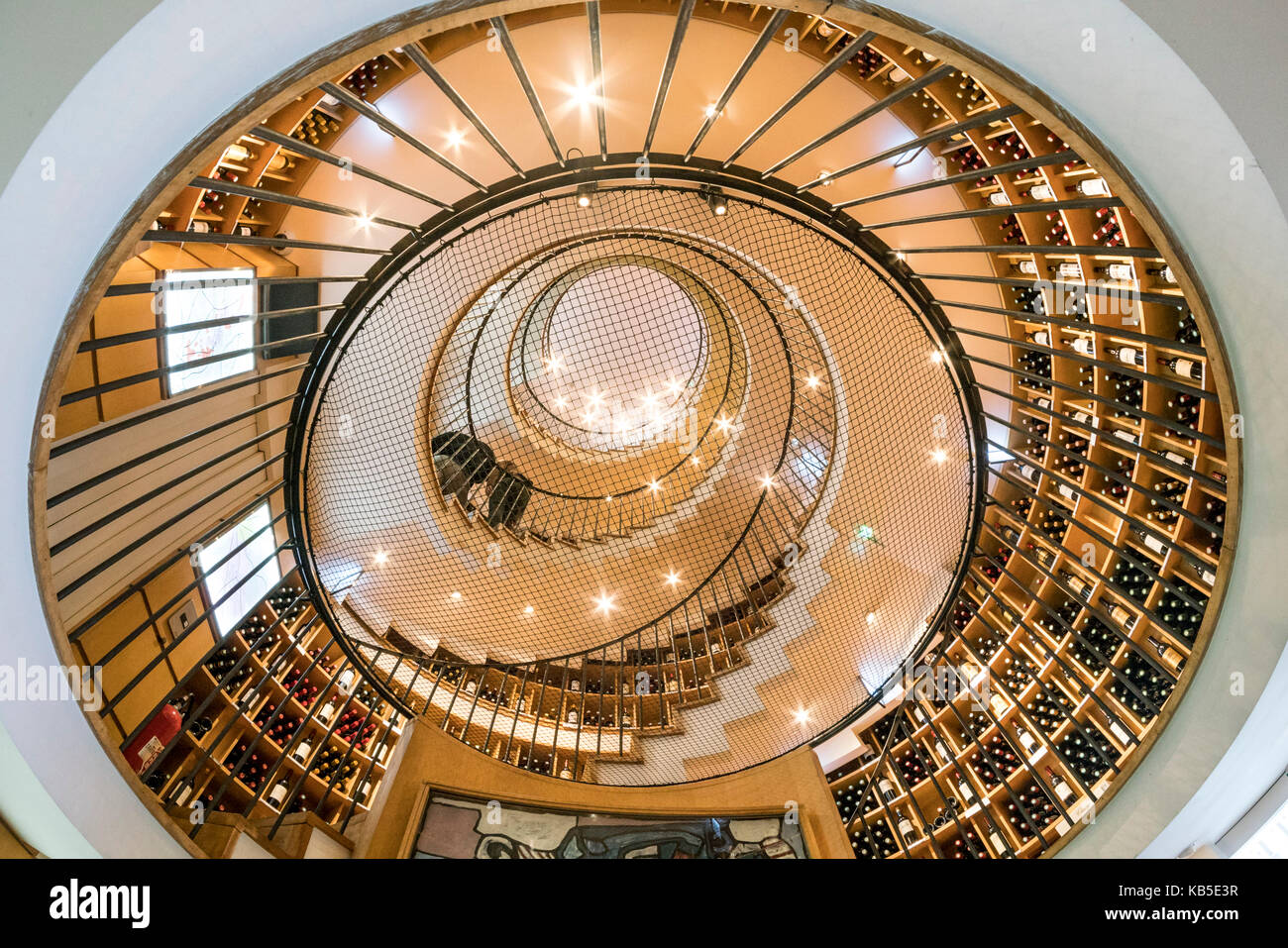 Famous wine shop L Intendant, Allees Tourny, Bordeaux, France Stock ...
