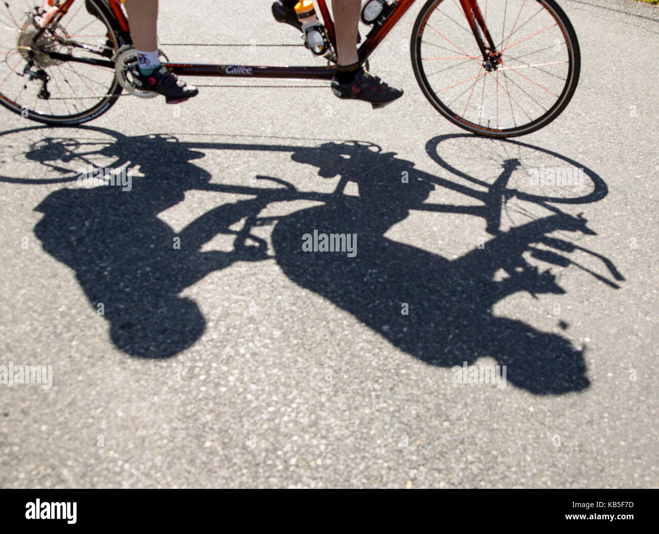 Tandem shadows hi-res stock photography and images - Alamy