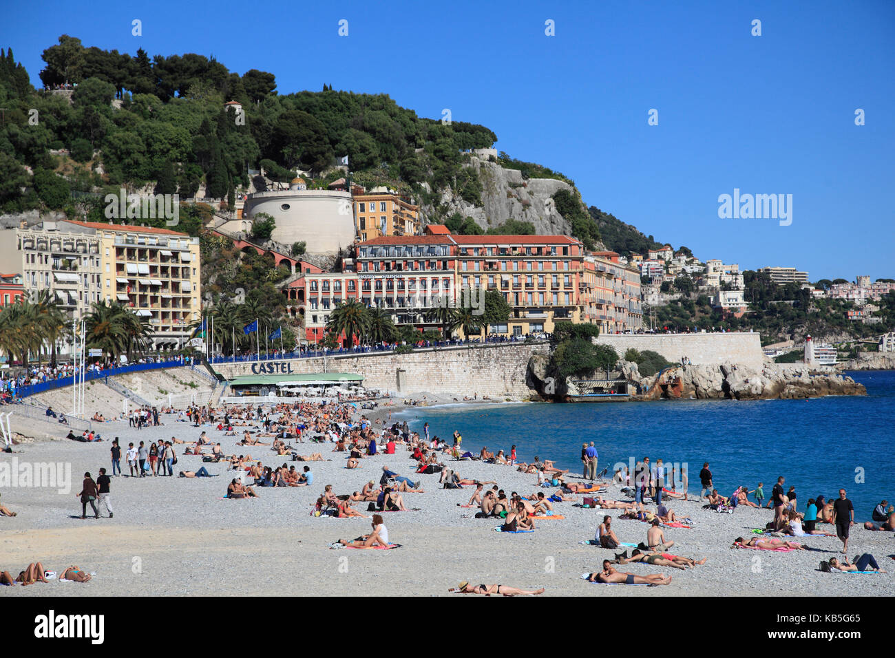 French women sunbathing hi-res stock photography and images - Alamy