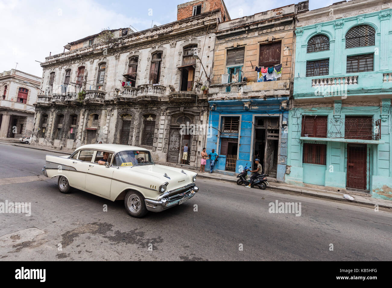 Classic American car being used as a taxi, locally known as almendrones ...
