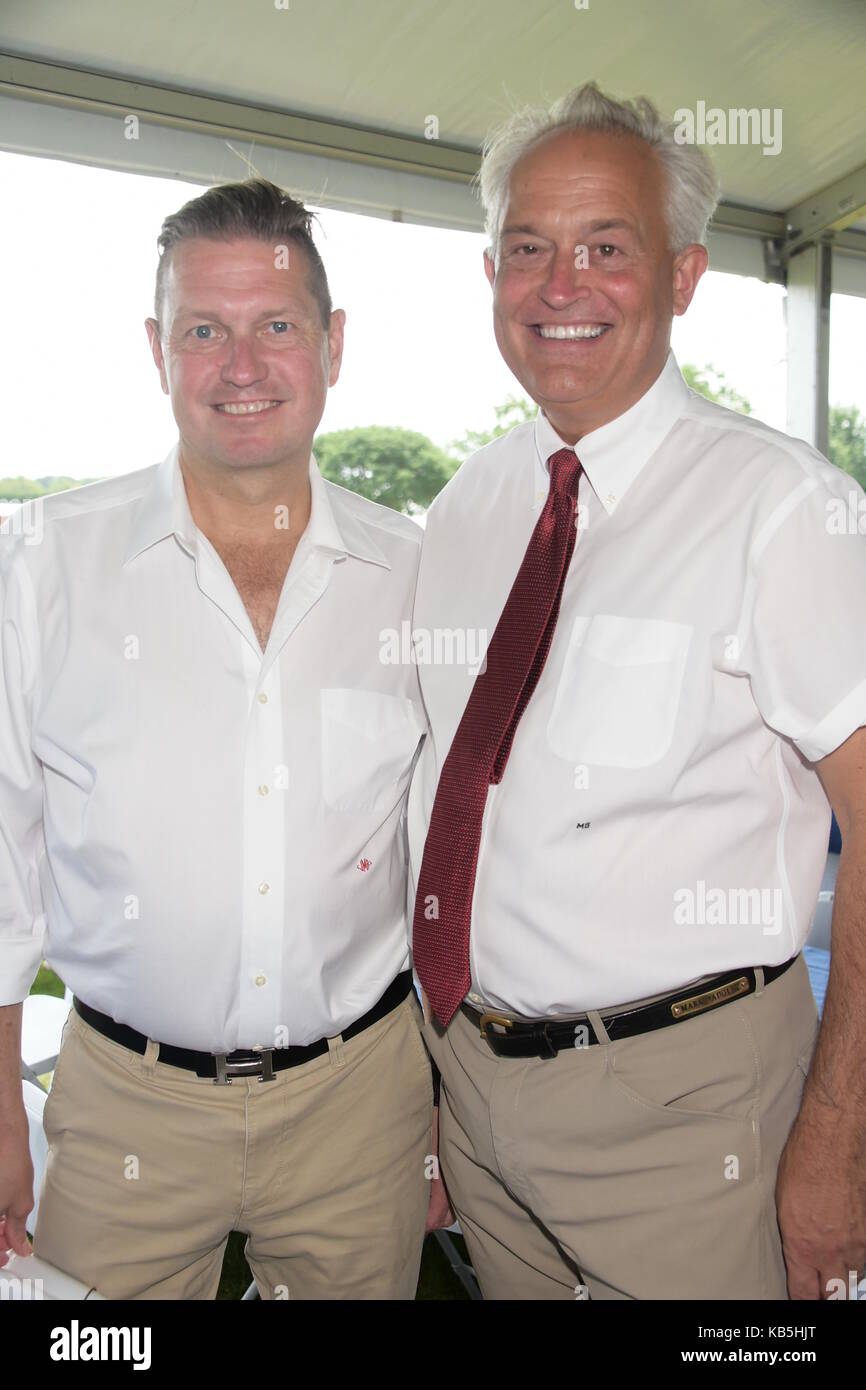 Mark badgley hi-res stock photography and images - Alamy