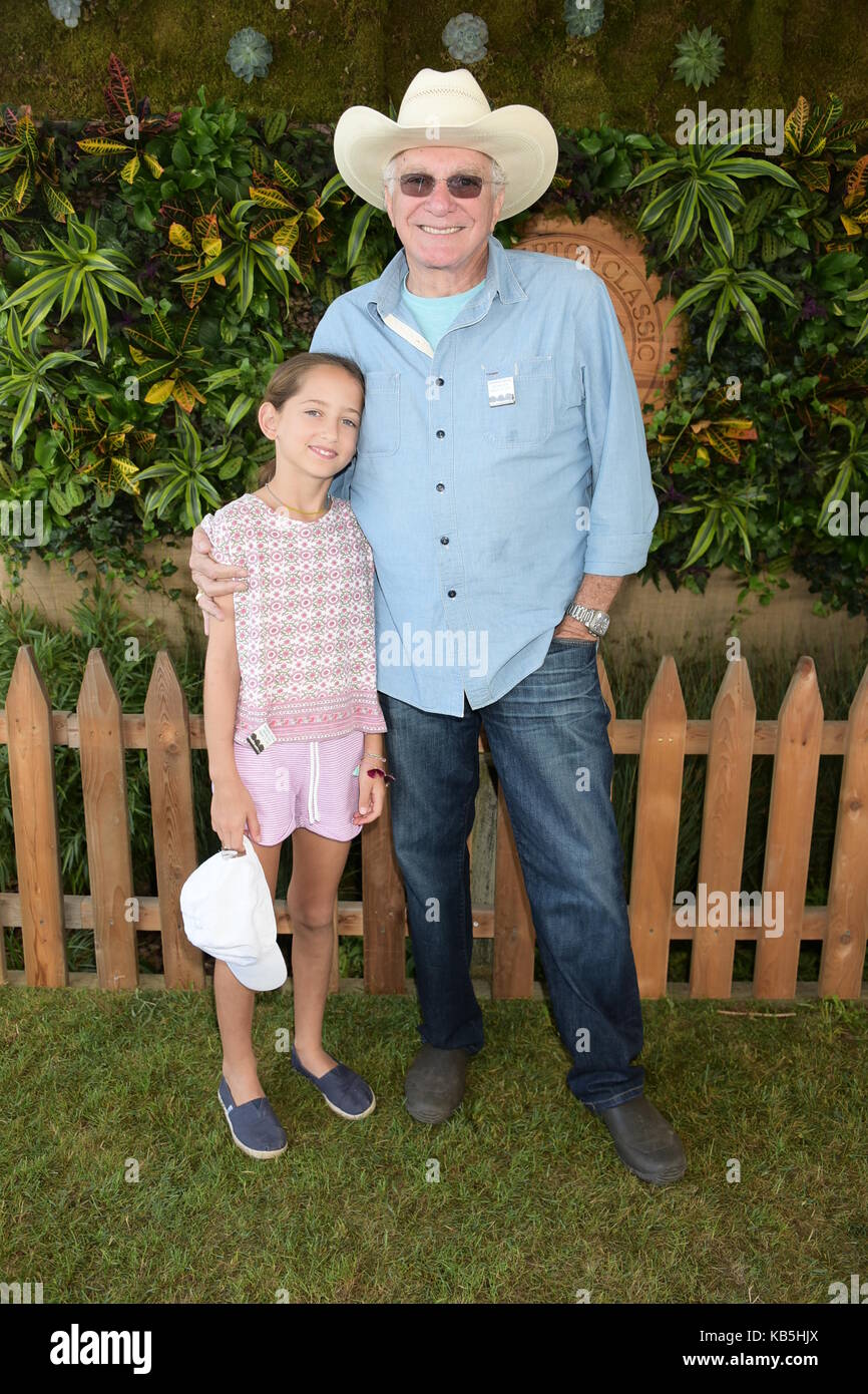 Mary Kate Olsen , Gary Cohn, Domingo Zapata, and Domenico Vacca attend ...