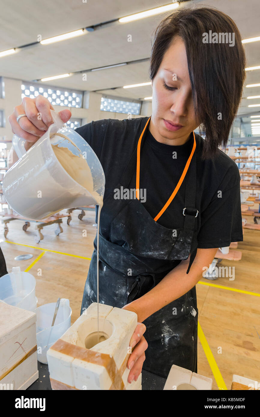 Ceramics factory hi-res stock photography and images - Alamy