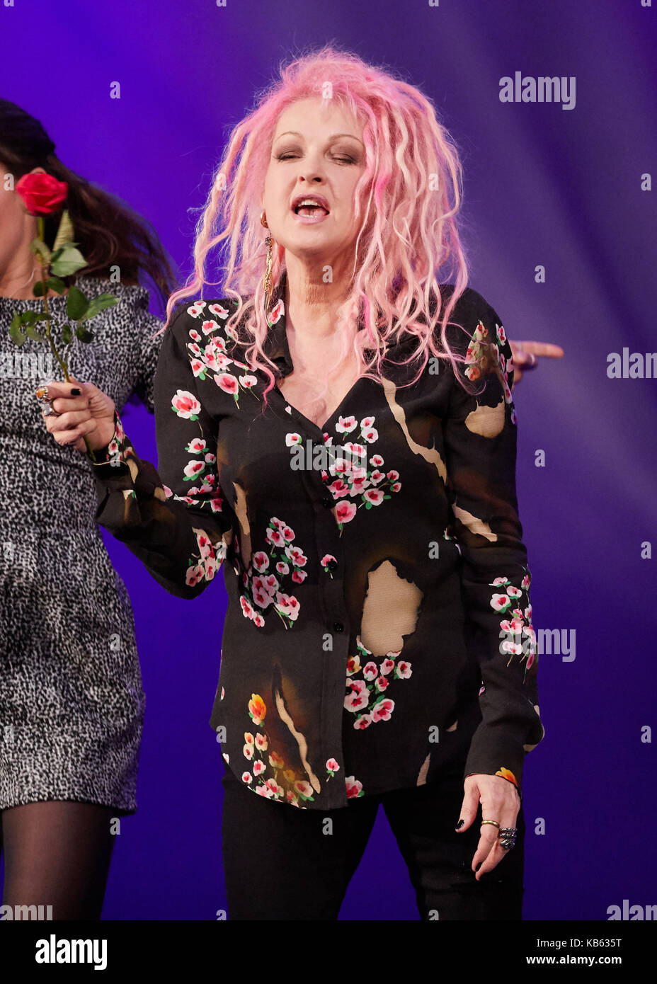 The singer Cyndi Lauper on stage of the Operettenhaus during a press ...