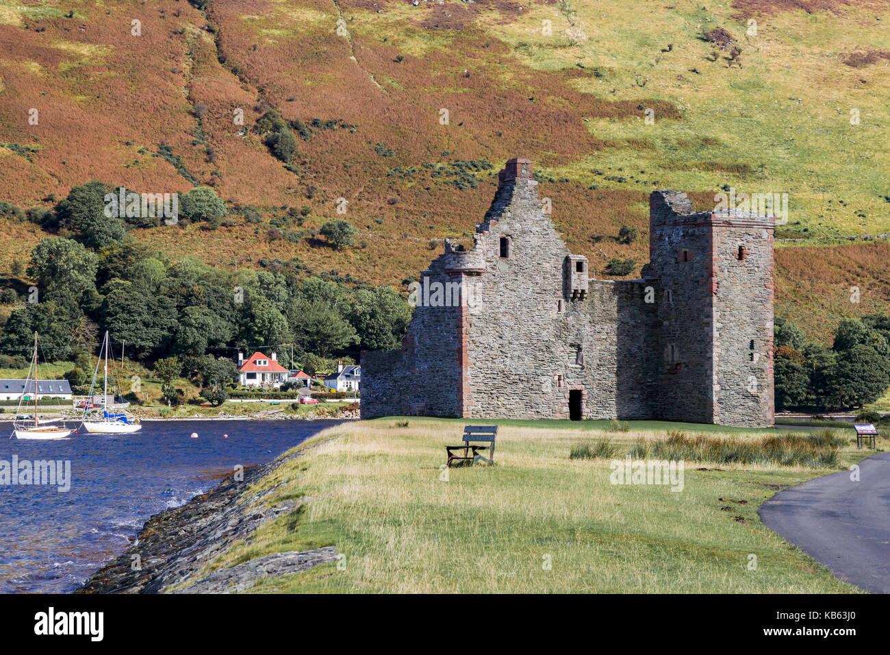 Lochranza Castle, Lochranza, Isle of Arran, North Ayrshire, Scotland ...