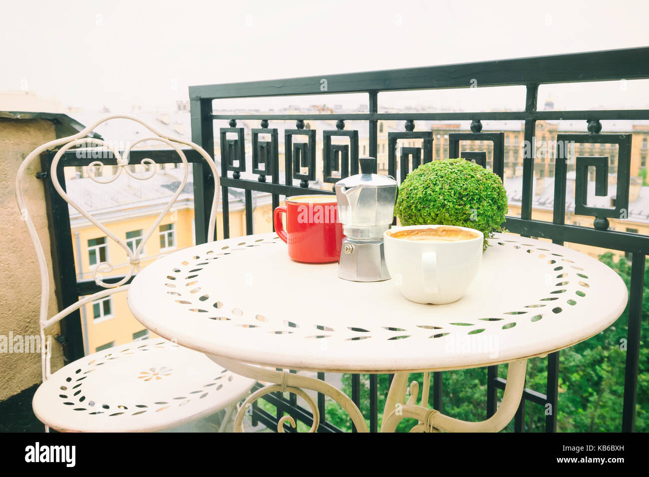 Cafe on balcony hi-res stock photography and images - Alamy