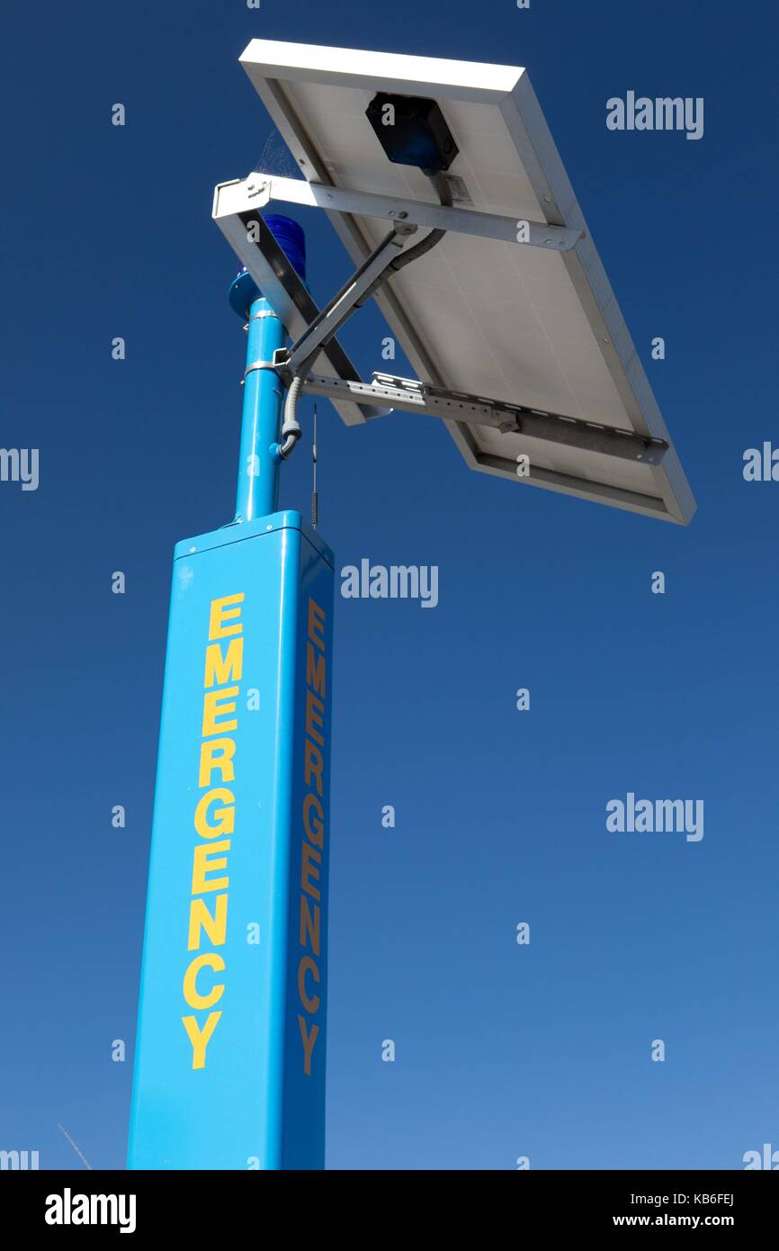 Emergency telephone, powered by solar cells, at the UCSD Science ...