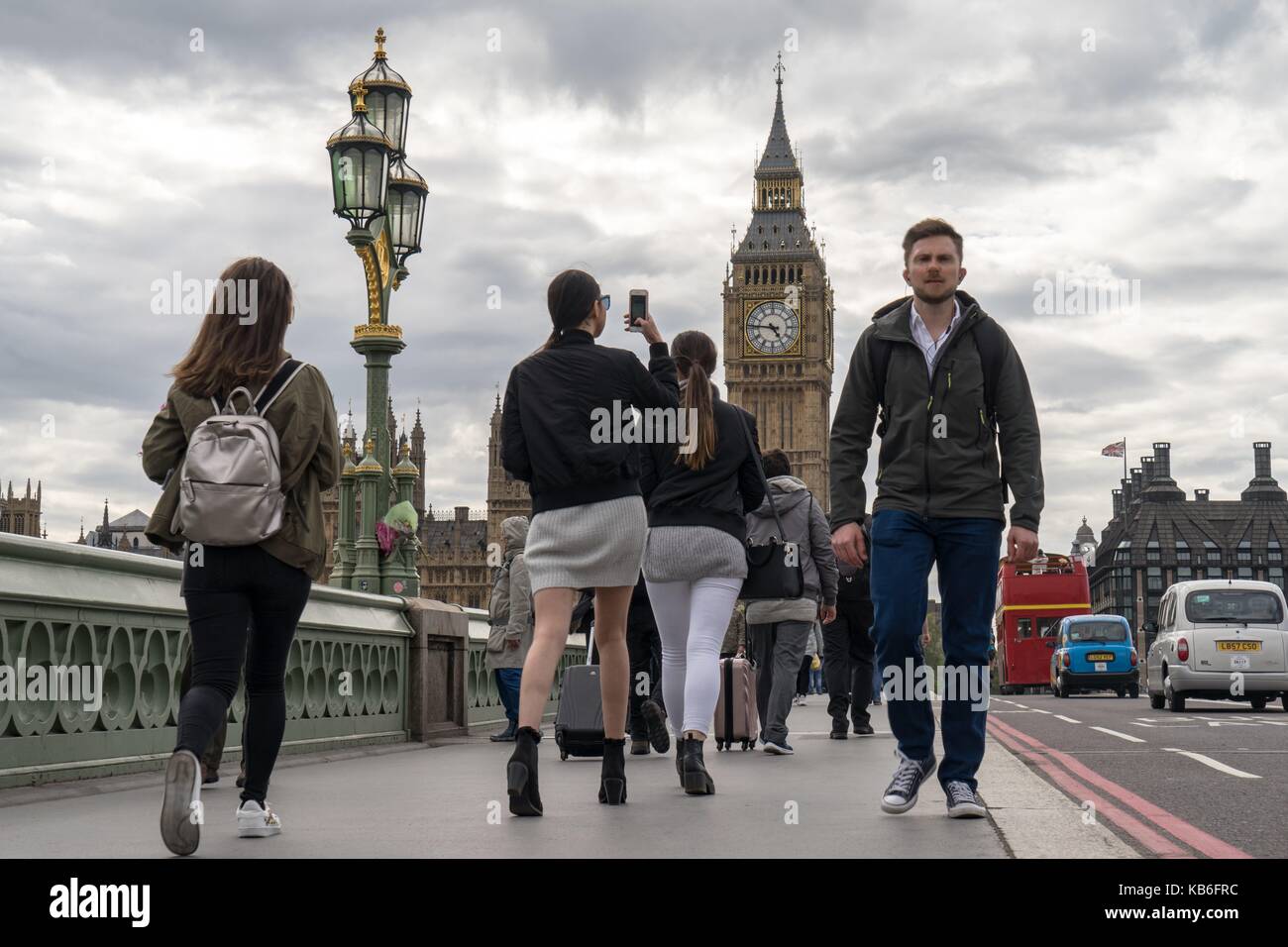Refugees seen on roads hi-res stock photography and images - Alamy