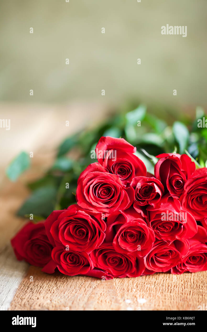 Red Roses Images With Birthday Quotes
