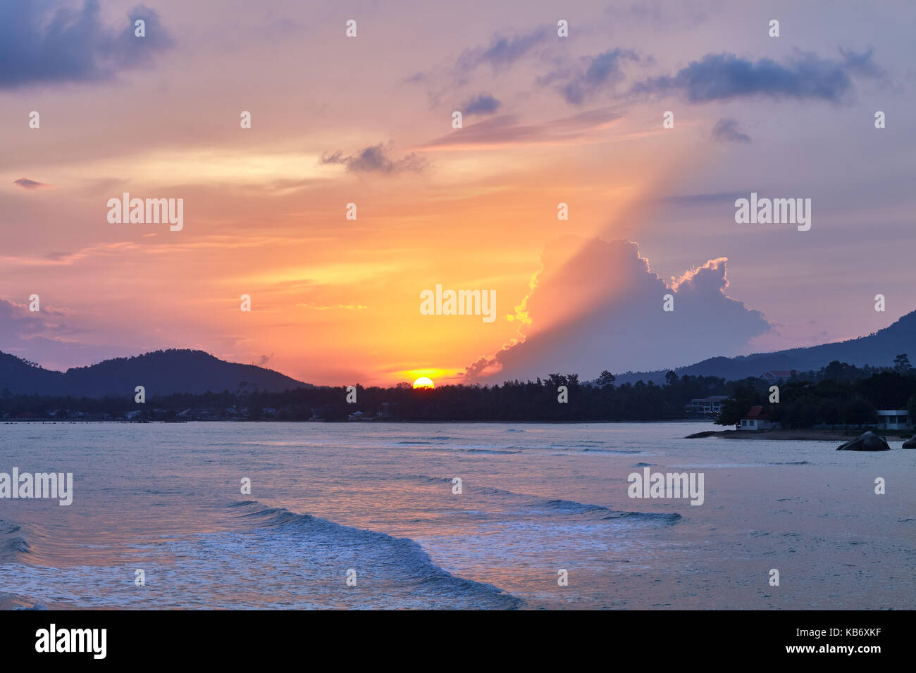 amazing colorful sunset on the tropical beach Stock Photo - Alamy