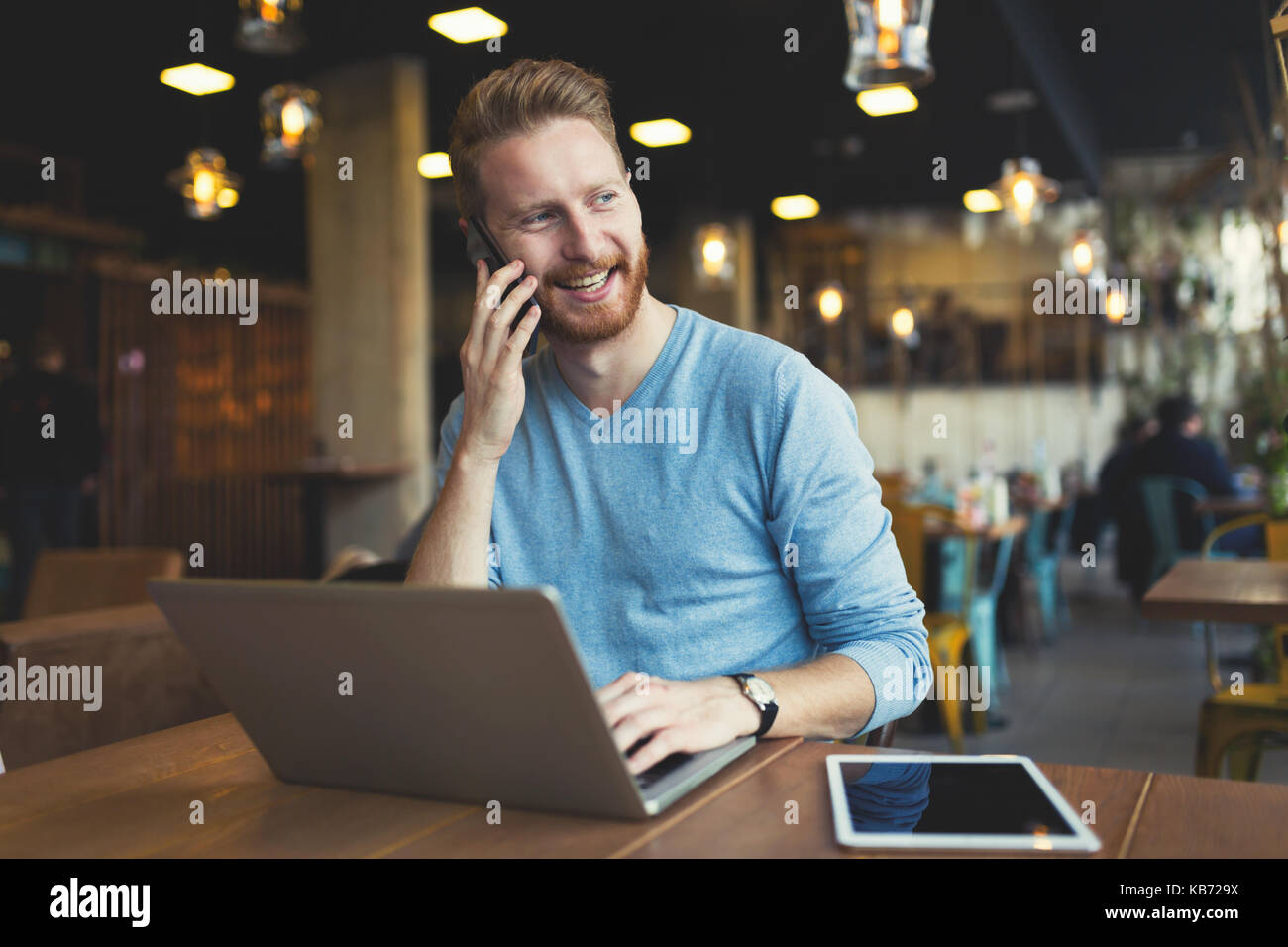 Young handsome man talk hi-res stock photography and images - Alamy Young handsome man talk hi-res stock photography and images - Alamy